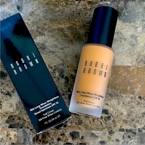 Bobbi Brown | Makeup | New Bobbi Brown Skin Longwear Weightless ...